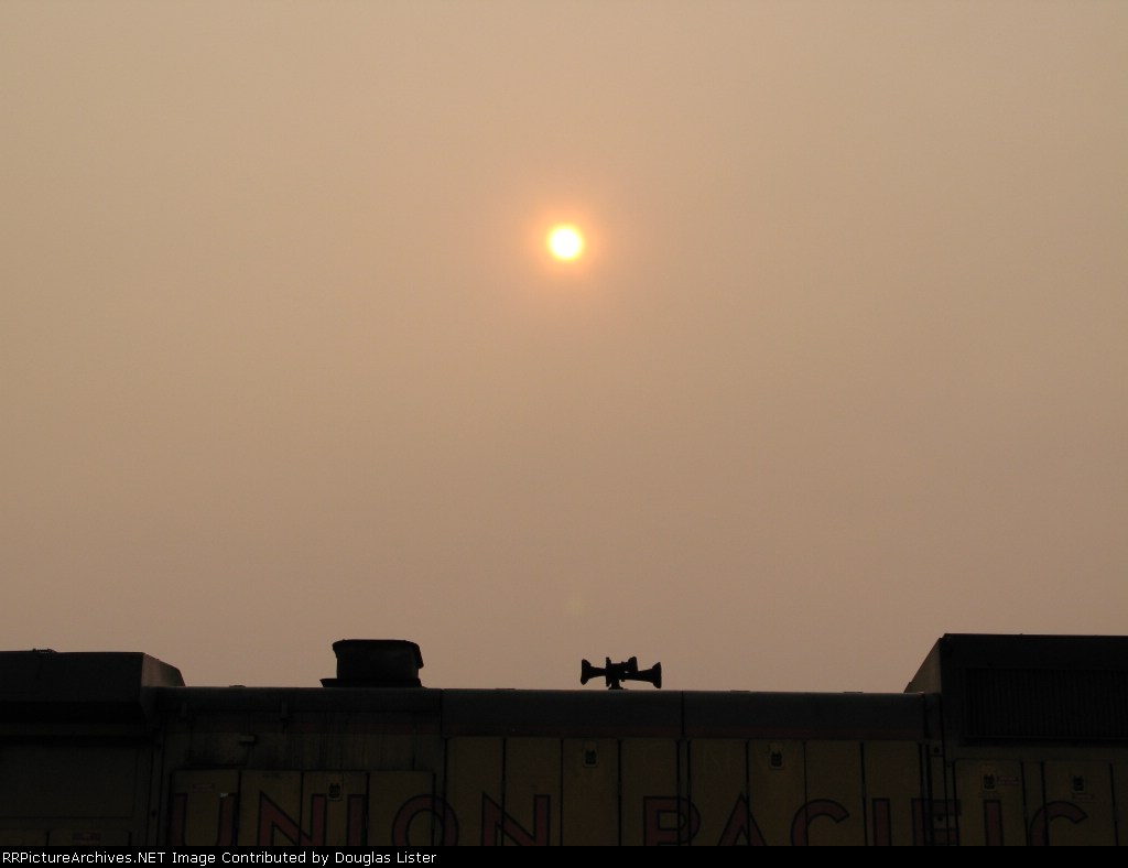 UP 9751 7:30 AM Smoke Filled Sky